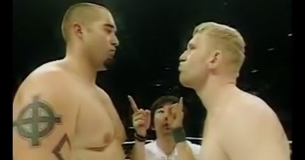 Скинхэд vs Русский | Пикабу